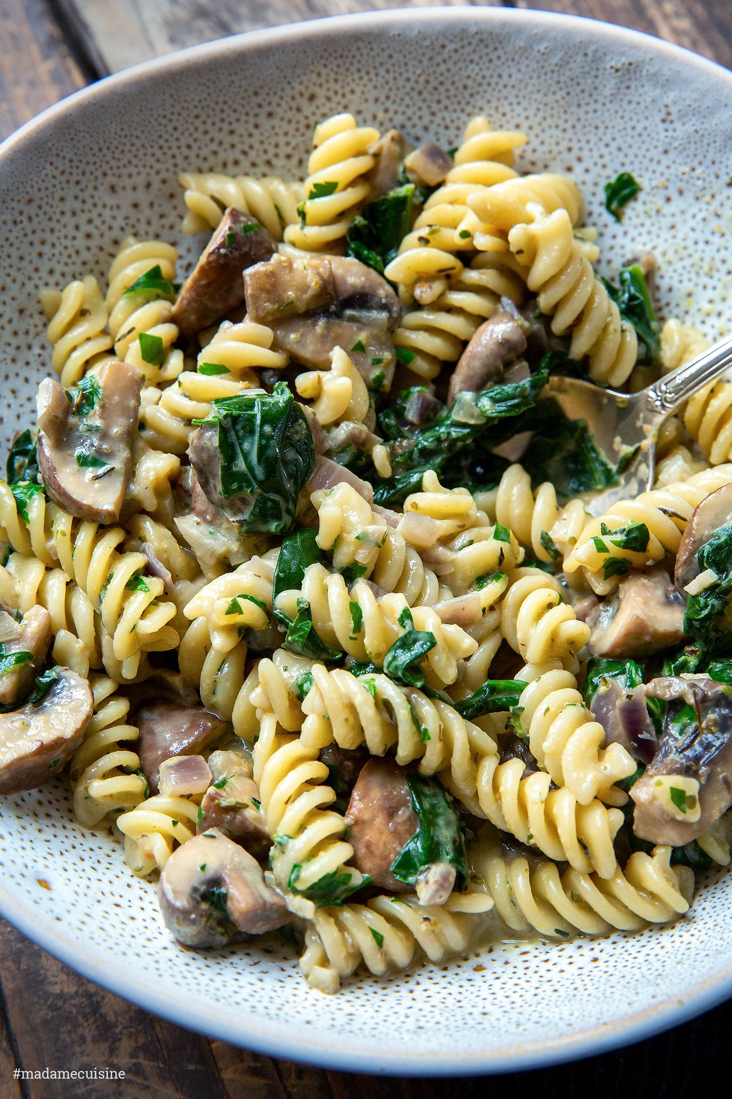Cremige Champignon-Spinat-Pasta - Madame Cuisine
