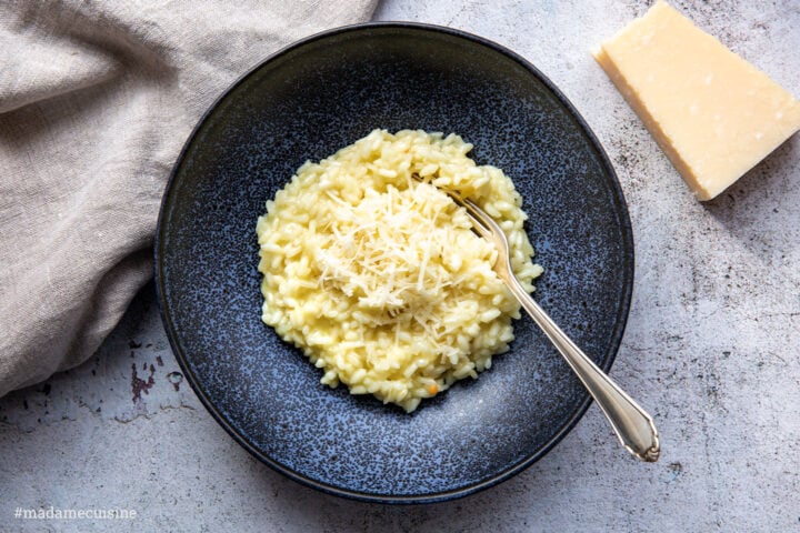 Risotto al Parmigiano (mit Parmesan) - Madame Cuisine