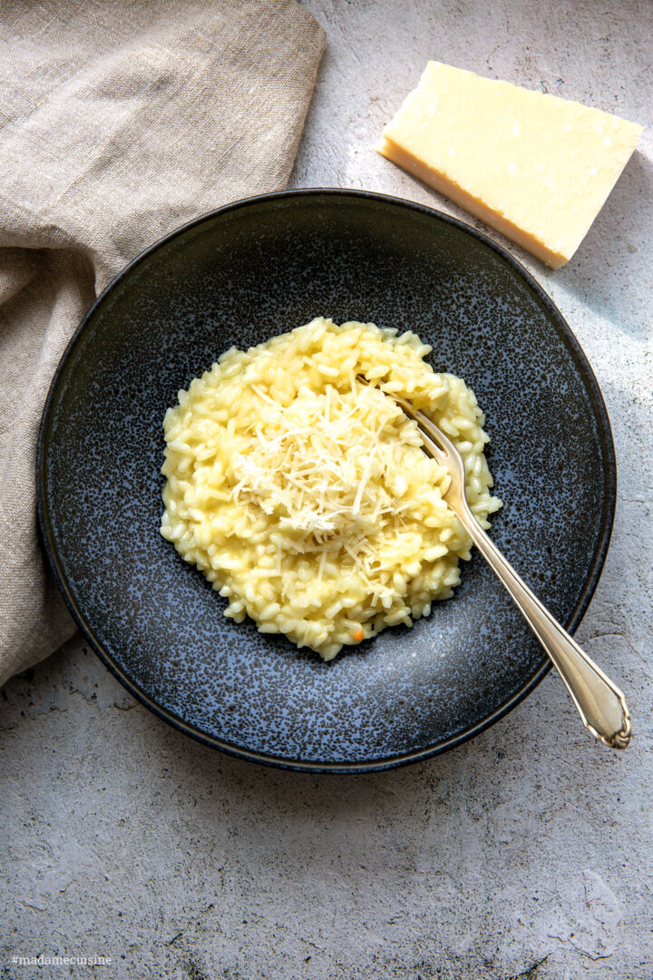 Risotto al Parmigiano (mit Parmesan) - Madame Cuisine